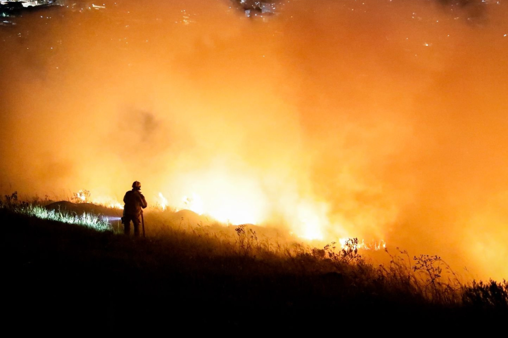 Rsc Portal Segurança Incêndio De Grandes Proporções é Combatido No